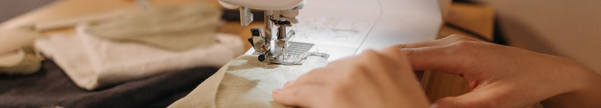 Comment coudre de la toile de jute : notre guide pour tous les niveaux